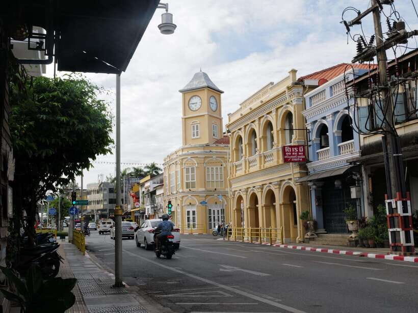 Phuket City Tour with Viewpoints, Temples & Elephant Feeding - The Itinerary in Detail