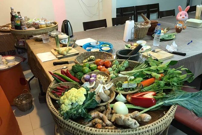 Phuket Easy Thai Cooking Class and Market Tour - The Location and Accessibility