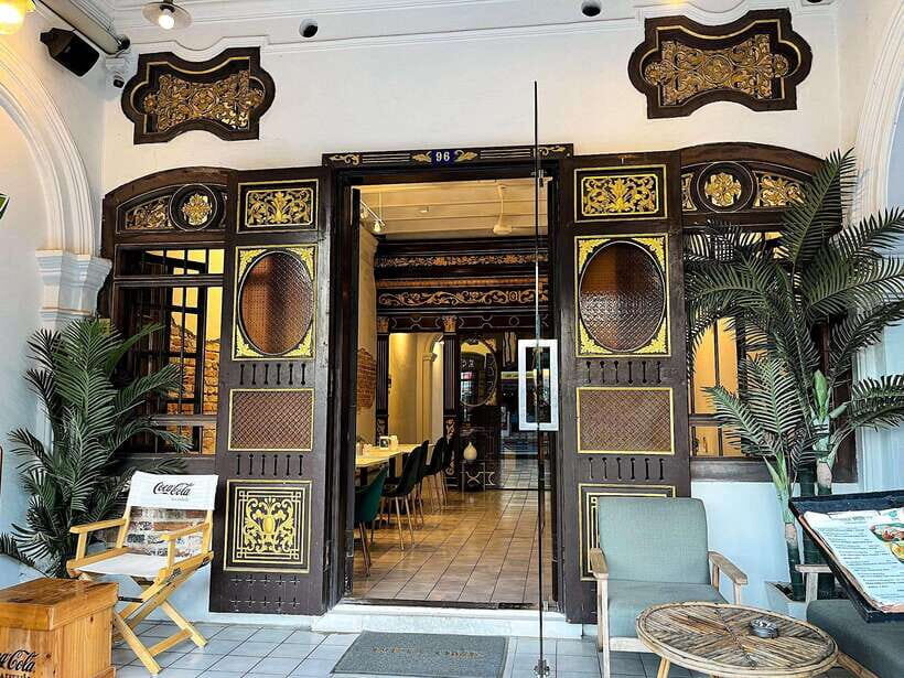 Phuket: Wat Chalong Temple, Big Buddha, Old Town Tour - The Pros and Cons Based on Real Experiences