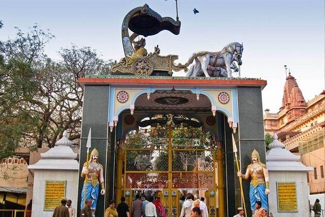 Pilgrimage Tour, Mathura Vrindavan Package 4 Days from Delhi - Day 3: Govardhan and Evening Aarti