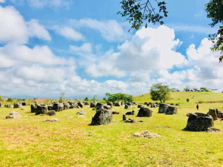 Plain of Jars Day Trip - Visiting Muangkhoun and Historical Sites