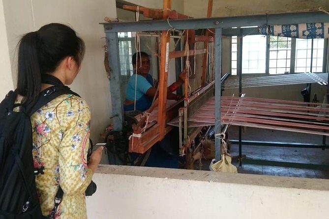 Pochampally saree weaving tour from Hyderabad in private car with guide & lunch - The Value of This Experience