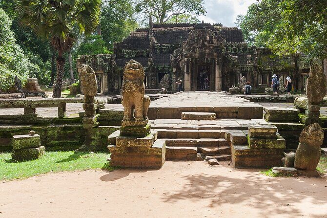 Preah Khan, Neak Pean and Pre-Rup Private Tour - What to Expect from the Tour Experience