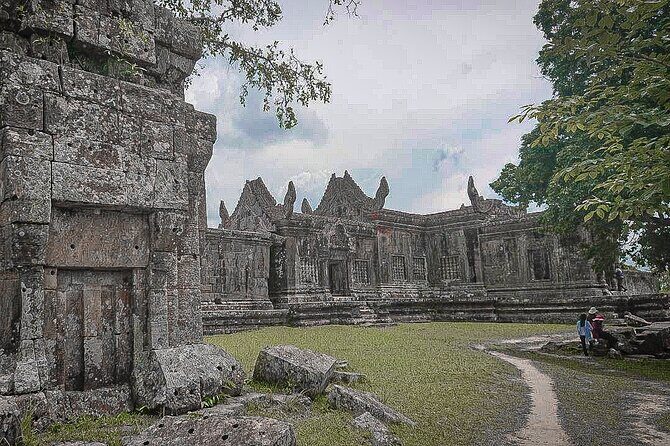 Preah Vihea x Koh Ker !! Private car charter Full day SiemReap 8h - Unveiling Koh Ker’s Mysterious Pyramid