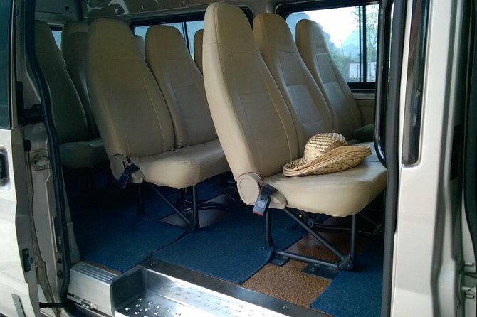 PRIVATE 4 seats - Hanoi Airport Transfer; Arrival or Departure - Who Should Consider This Service?