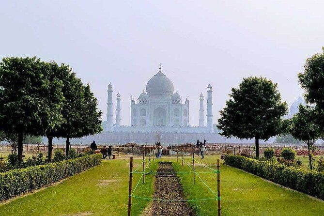 Private Agra Taj Mahal Tour Package From Delhi - Detailed Breakdown: What to Expect from This Tour