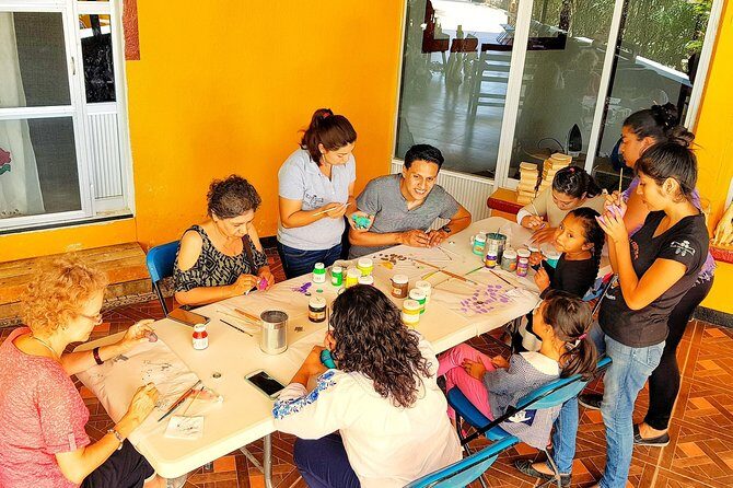 Private and safe transfer from the airport to the hotel in Oaxaca - The Experience in Detail