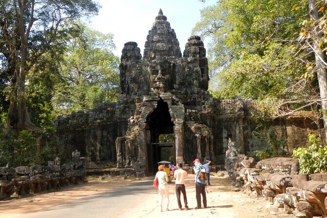 Private Angkor Wat One Day Tour - Best of Angkor - What This Tour Means for Travelers