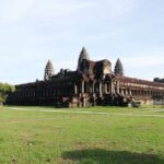 Private Angkor Wat Temple Tour - Angkor Thom South Gate – Entering a Royal City