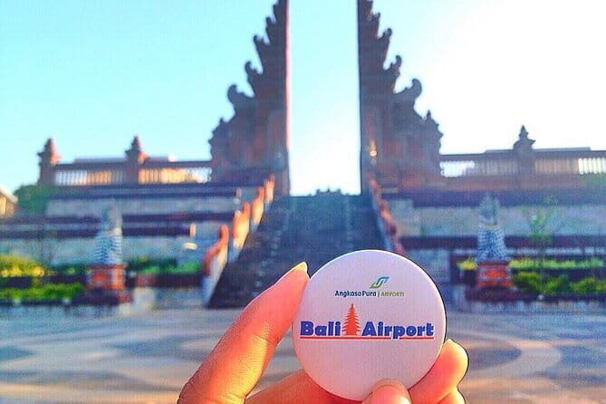 Private Arrival Transfer: Bali Airport to Jimbaran and Uluwatu Hotel - The Journey to Jimbaran vs. Uluwatu