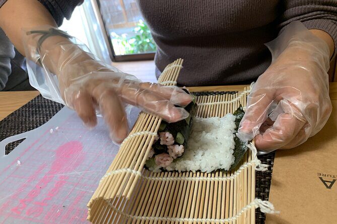 Private Art Sushi Roll Class in Kyoto - What to Expect: A Step-by-Step Look
