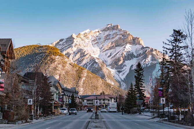 Private Banff Day Tour Lake Minnewanka and Lake Louise and more - A Breakdown of the Itinerary – What to Expect at Each Stop