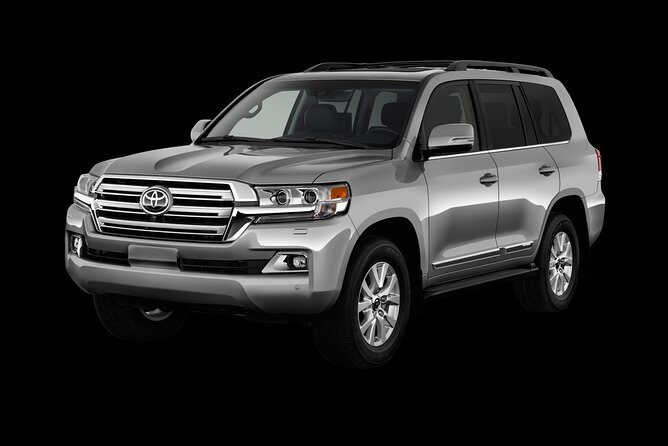 Private car from Da Nang airport/train station to hotel in Da Nang/Hoi An and VV - The Vehicle and Comfort