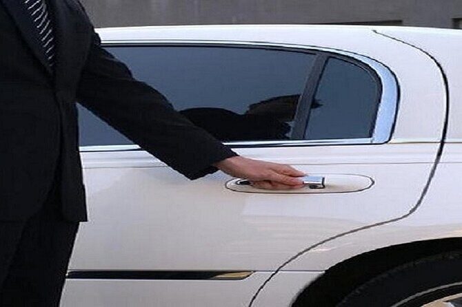 Private car from Lang Co to Phu Bai Airport or Hue city - A Closer Look at the Service: Benefits and Possible Drawbacks