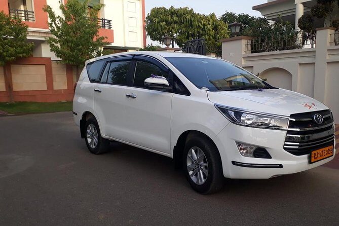 Private Car Jaipur to New Delhi - The Benefits of Private Transportation