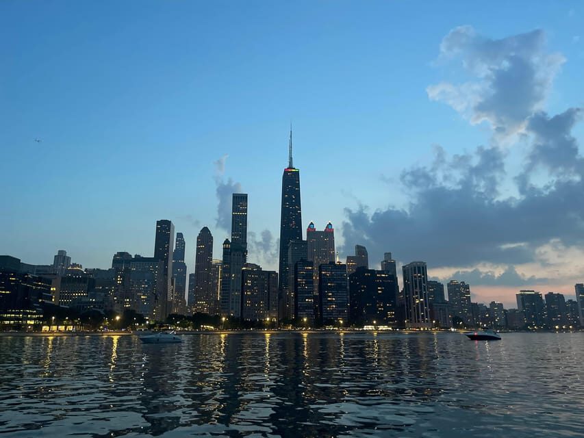 Private Chicago Boat Rental - Explore Chicago's Skyline - Who This Experience Is For