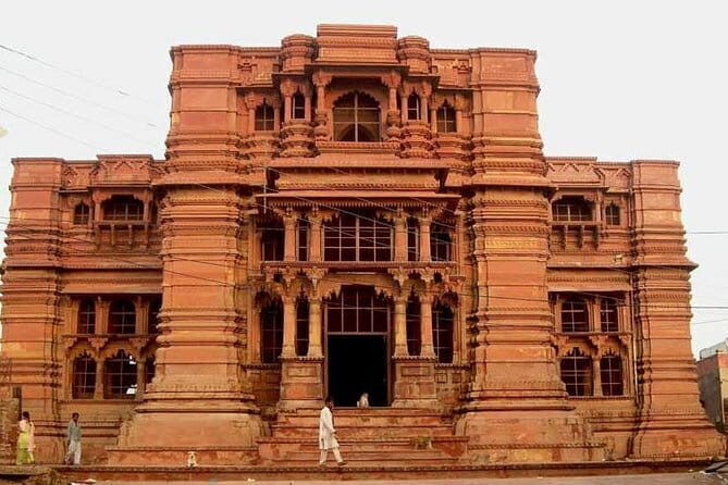 Private Custom Excursion Tour from Delhi to Mathura and Vrindavan with guide - Why This Tour Offers Good Value