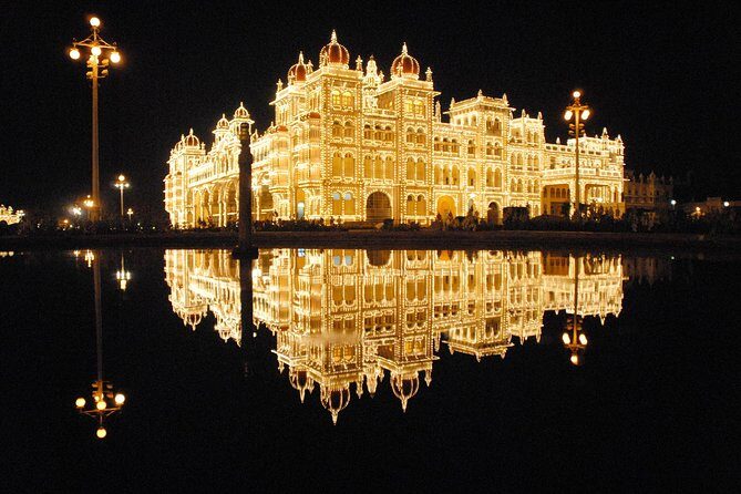 Private Custom Tour: Mysore (Mysuru) Sightseeing with Guide - Exploring Mysore Palace