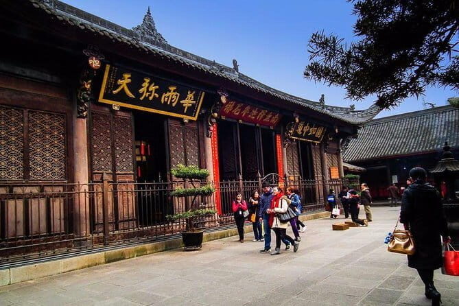 Private Customized Chengdu City Highlights Tour with Hotpot Meal - Practical Details and Considerations