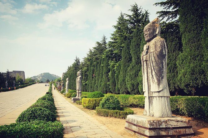 Private Day Tour: Qianling Mausoleum and Famen Temple - Analyzing the Value