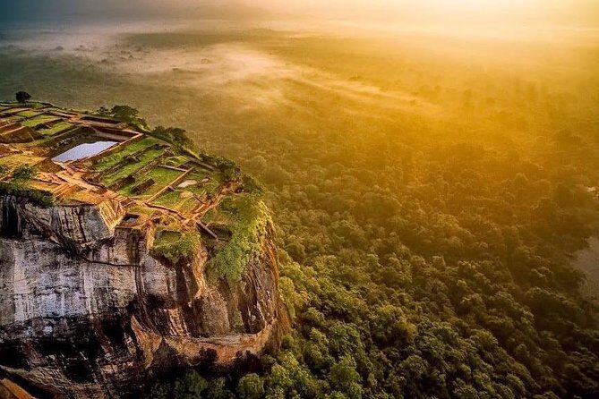 Private day Tour Sigiriya & Dambulla Cave Temple with Entrance Fee & Lunch - Exploring the Itinerary in Detail