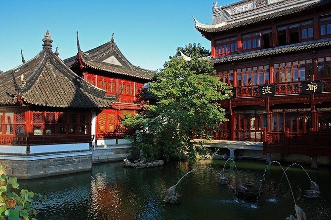 Private Day Tour to Catch the Highlights in Shanghai - Exploring the Itinerary in Detail