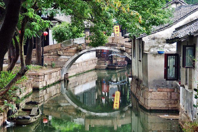 Private Day Tour to Suzhou and Water Town Zhouzhuang from Shanghai - Detailed Look at the Itinerary