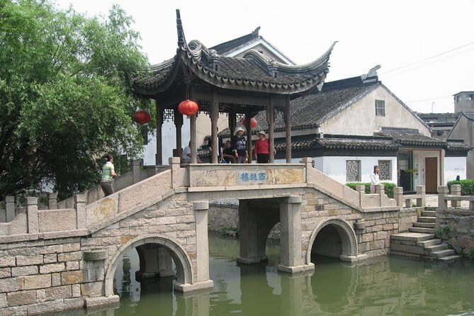 Private Day Tour to Tianping Mountain and Mudu Water Town - FAQs