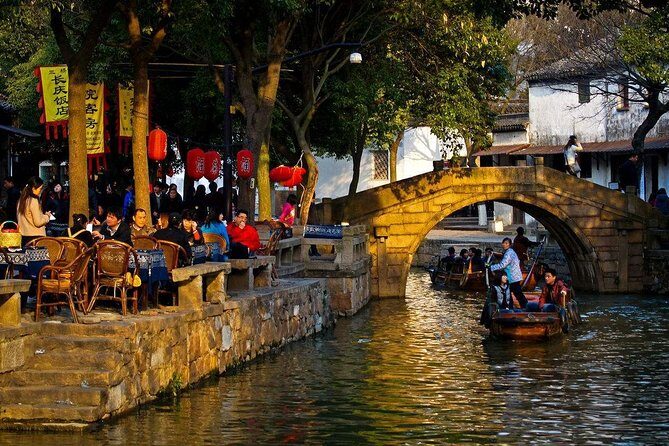 Private Day Tour to Tongli Water Town with Boat Ride & Lunch from Suzhou - Analyzing the Value