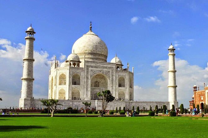 Private Day Trip of Taj Mahal and Agra Fort with Lunch from Delhi - Detailed Breakdown of the Experience