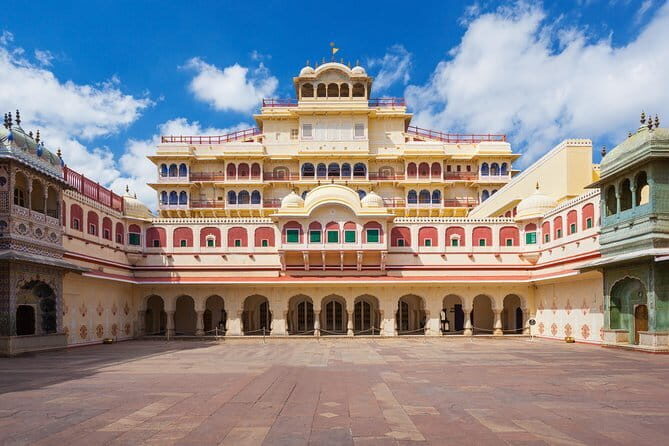 Private Day Trip to Jaipur from Delhi Amber Fort City Place and Hawa Mahal - Lunch and Rest