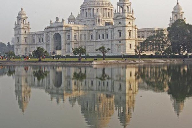 Private Departure Transfer: Hotel to Kolkata Airport - Pros and Cons Based on Reviews and Features