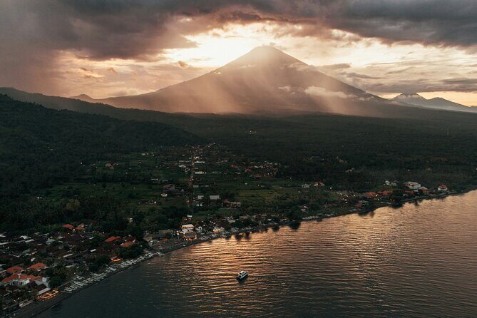 Private Direct Transfer from the Airport or Denpasar to Amed - What Makes This Transfer Stand Out?