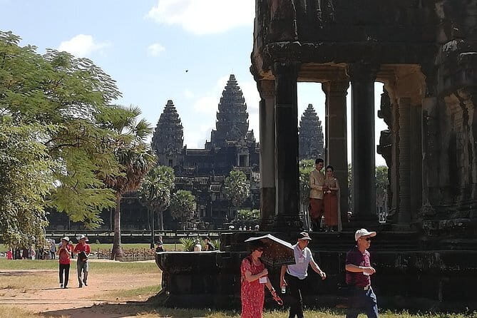Private Four Days Angkor Complex with Kompong Phluk Village Tour - In-Depth Itinerary Breakdown