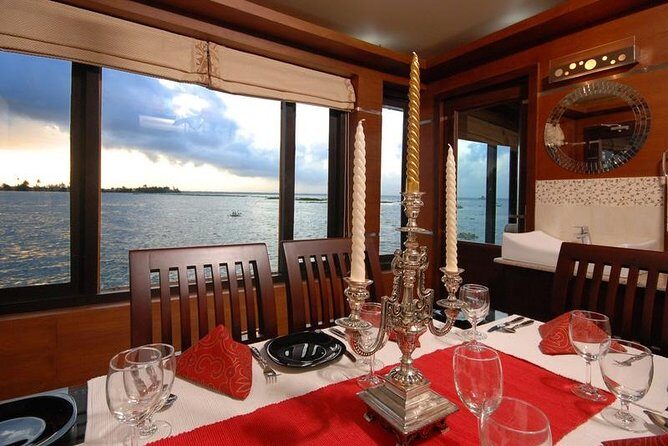 Private Full-Day Kerala Backwaters Houseboat Tour With Lunch & Pickup From Kochi - Logistics and Practical Details