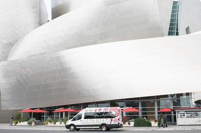 Private Full day Los Angeles Tour from Newport Beach - Exploring the Itinerary: A Day Packed with LA Highlights