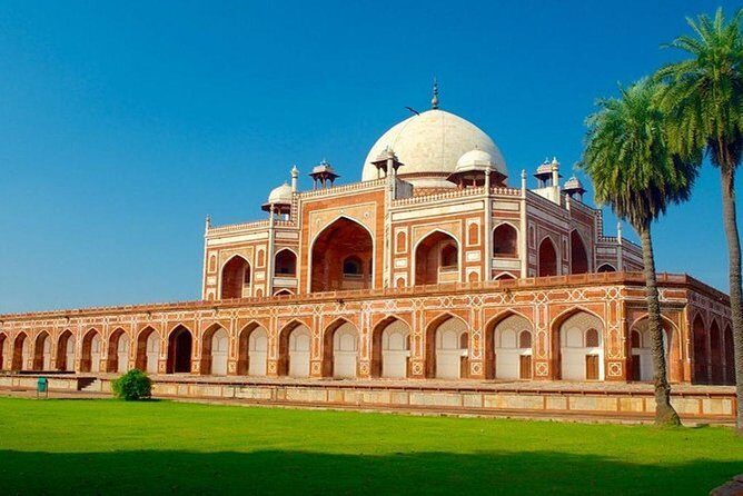Private Full-Day Tour of Old and New Delhi - Who Should Consider This Tour?