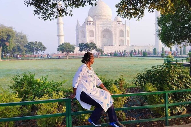 Private Golden Triangle Tour 5 Days Delhi Agra Jaipur - Authenticity and Traveler Experience