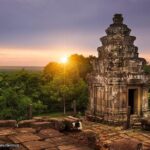 Private: Grand Circuit Full Day Tour Sunset at Bakeng Mountain - The Itinerary: A Closer Look