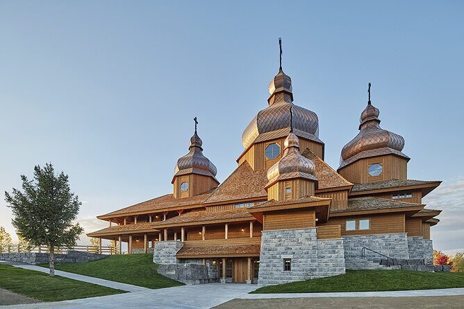 Private Greater Toronto DriveSpa Tour with Lunch - What Makes This Tour Stand Out