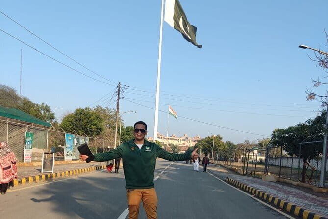 Private & Guided: Wagah Border, Walled City & Lahore Fort Full Day Tour - Who Should Consider This Tour?