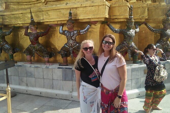 Private Half-Day Bangkok City Tour Explore Grand Palace - Is the Tour Worth the Price?