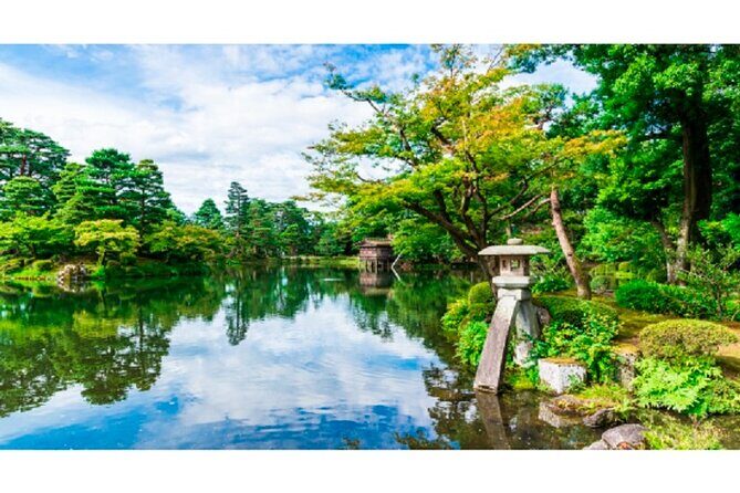 Private Half-Day Kanazawa Walking Tour and Historical Photo Spot - Who Would Enjoy This Tour?