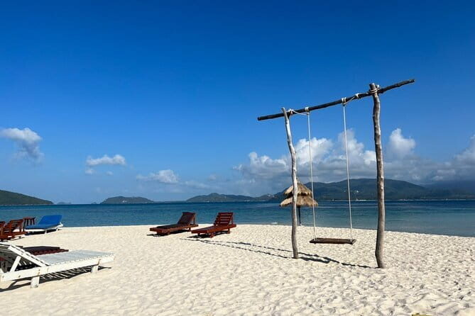 Private Half Day Trip to Pig Island and Koh Tan by Long Tail Boat - The Sum Up: Who Is This Tour For?