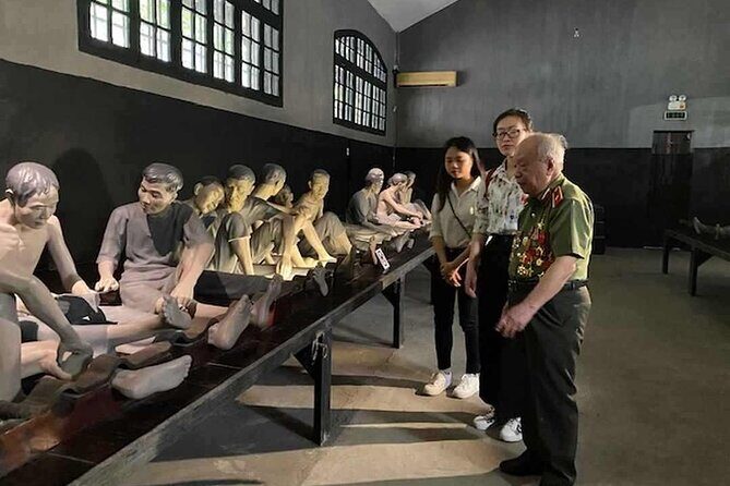 Private Hanoi City Half-Day Tour with Train Street Visiting - The Spiritual Heart: Tran Quoc Pagoda