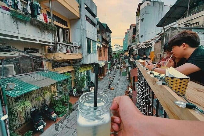 Private: Hanoi Street Food Exploration and Train Street Trip - Detailed Breakdown of the Itinerary