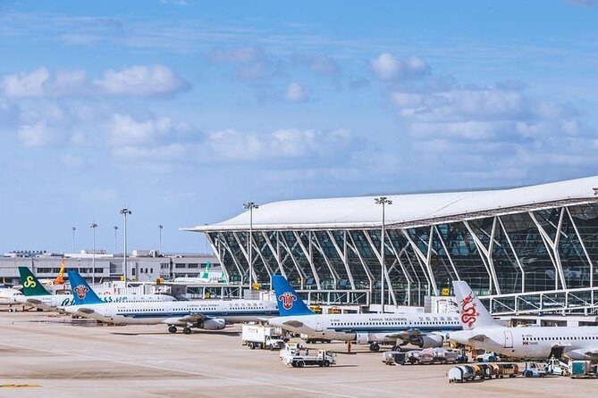 Private Hongqiao Airport Arrival Transfer to Shanghai City Hotel or Residence - Seamless Arrival in Shanghai: A Detailed Look at the Private Hongqiao Airport Transfer