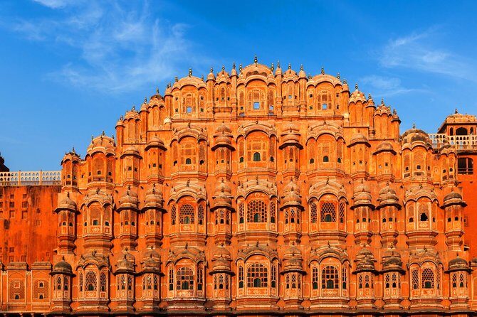 Private Jaipur Day Tour with Lunch - First Stop: Jal Mahal and Amber Fort