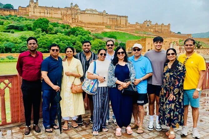 Private Jaipur Guided Tour from Delhi - Amber Palace: Majestic Fortresses and Stunning Views