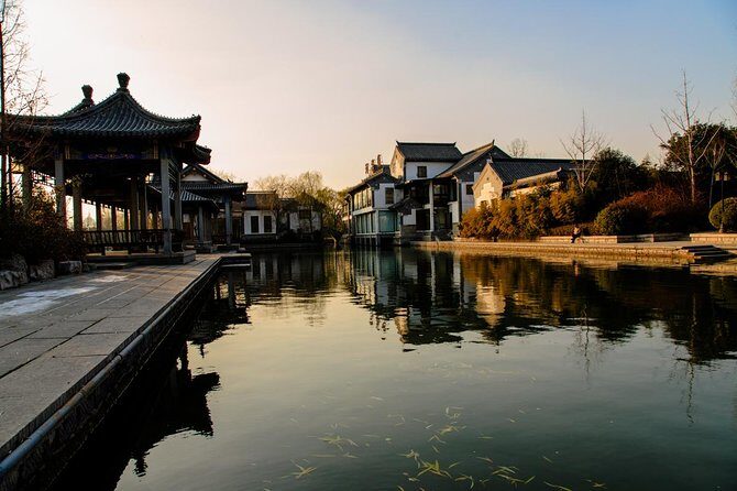 Private Jinan City Tour including Baotu Spring Park, Daming Lake and More - Exploring Jinan: What Makes This Tour Stand Out